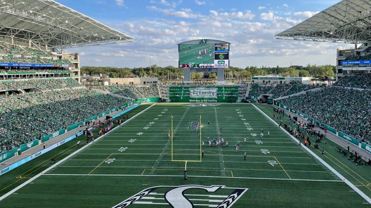 Middle (200 Level) | Saskatchewan Roughriders vs Toronto Argonauts | 10 ...