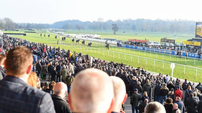 Uttoxeter Racecourse Events & Tickets 2025-26 - Uttoxeter | Koobit