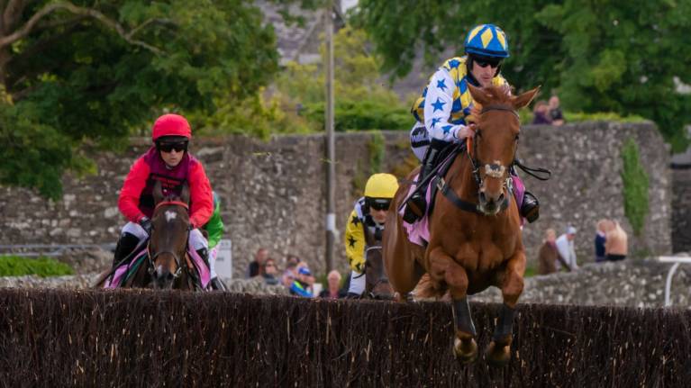Monday Racing Tickets | 26 May 2025 | Cartmel Racecourse | Koobit