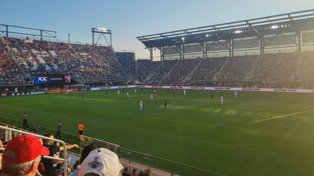 Club Seats (Sections C1-C9) | Week 10: D.C. Defenders vs St. Louis ...