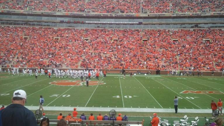 Field Level (Sections AA-Y) | Clemson Tigers Football vs SMU Mustangs ...