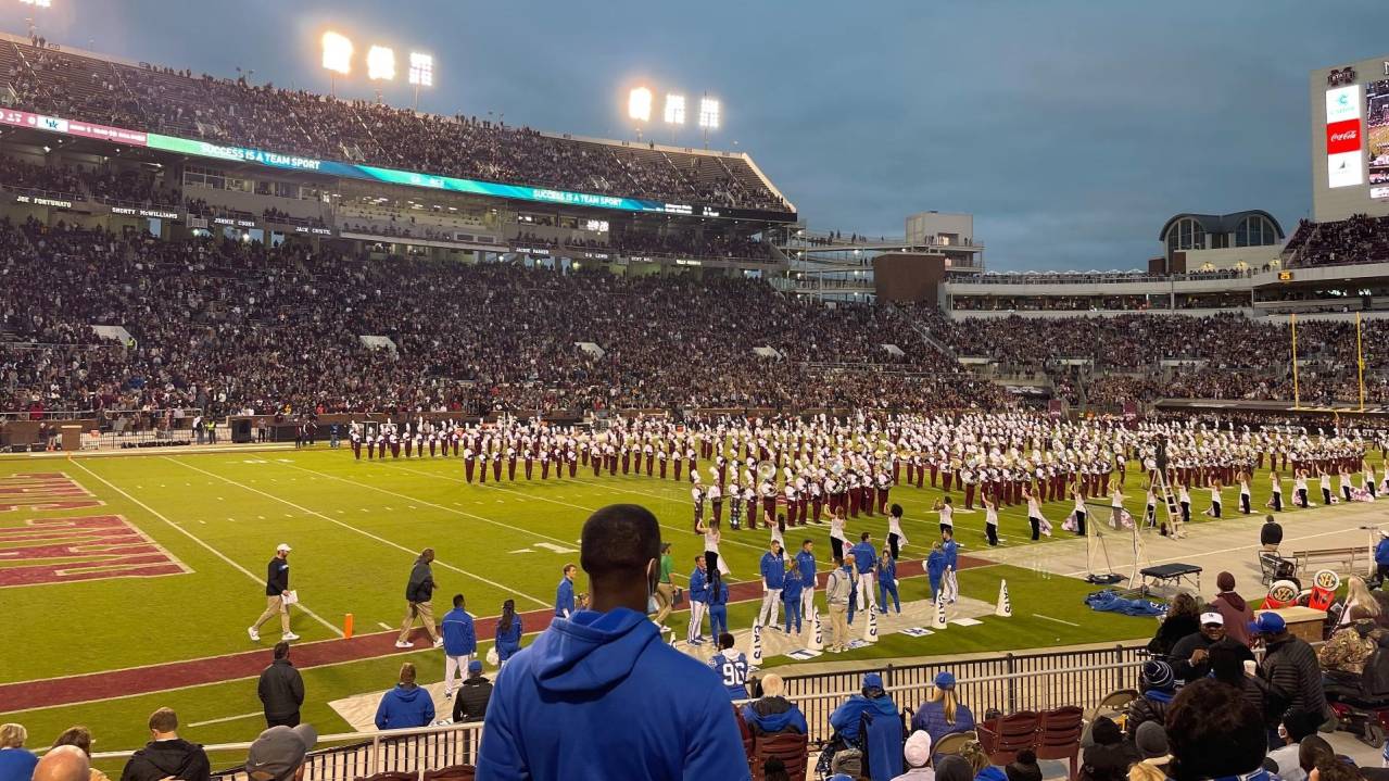 Field Level (Sections 1-25 & 101-113) | Mississippi State Bulldogs ...