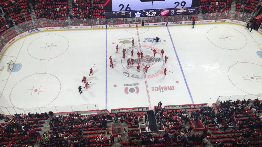 Gondolas (G Level) | Detroit Red Wings vs Dallas Stars | 23 Dec 2025 | Little Caesars Arena | Koobit