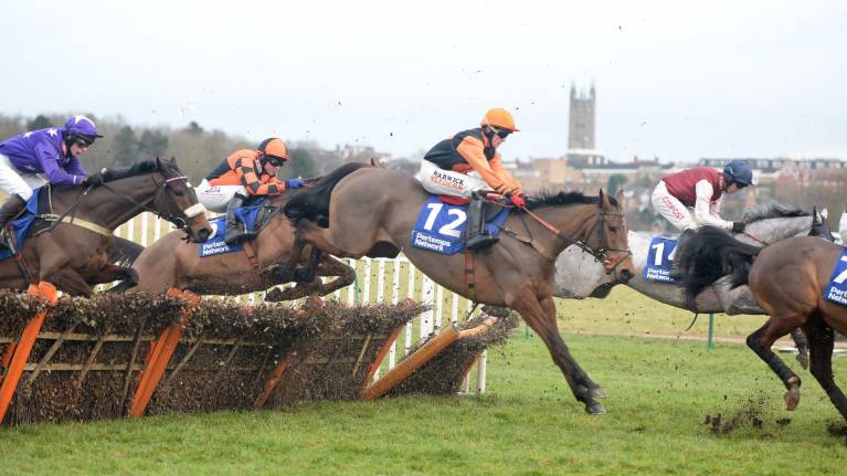 Warwick Racecourse Events & Tickets 2025-26 - Warwick | Koobit