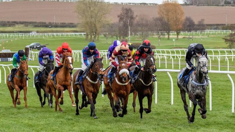 Horse Racing Tickets | Horse Racing Events, Schedule, Race Calendar ...