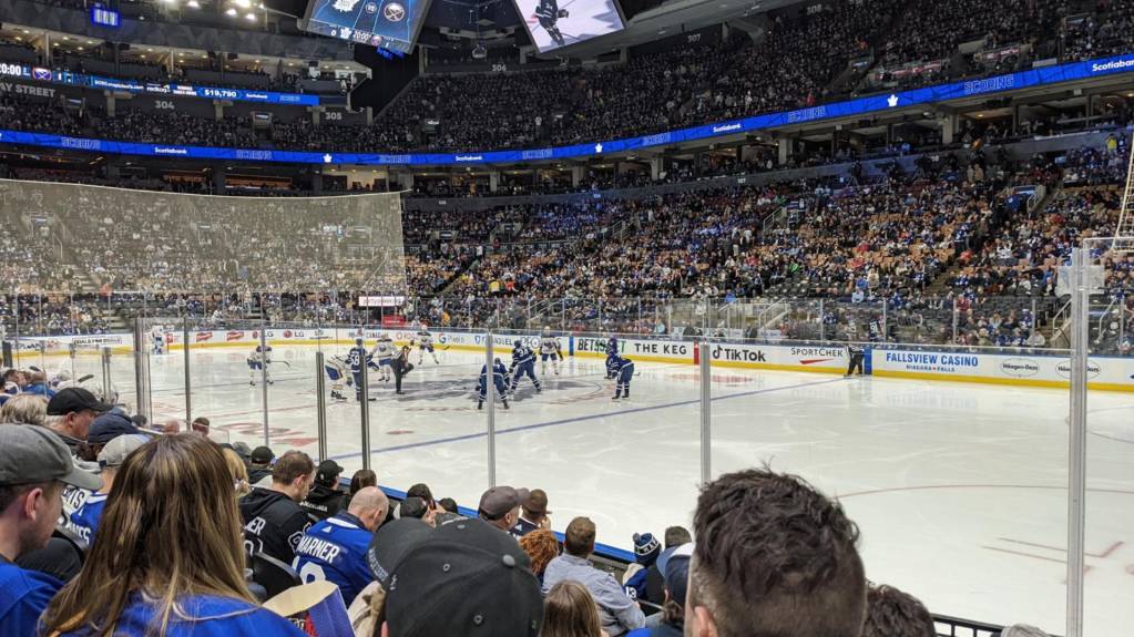 Lower (100 Level) | Toronto Maple Leafs vs New York Rangers | 19 Oct ...