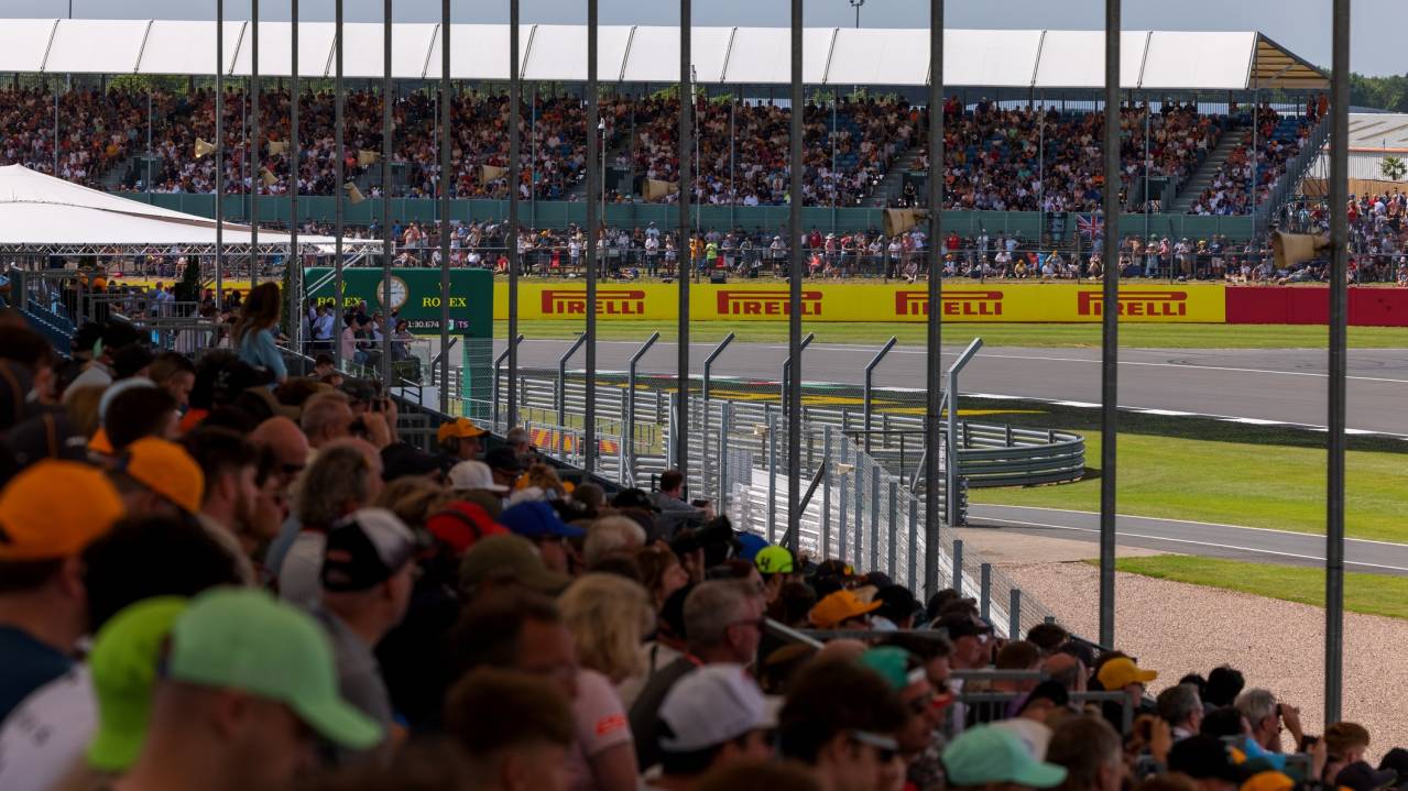 Roving Grandstand | F1 British Grand Prix | 4-6 Jul 2025 | Silverstone ...