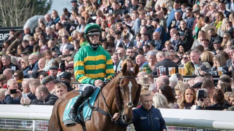 Uttoxeter Racecourse Events & Tickets 2025-26 - Uttoxeter | Koobit