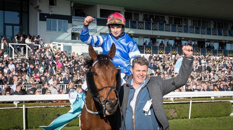 Uttoxeter Racecourse Events & Tickets 2025-26 - Uttoxeter | Koobit